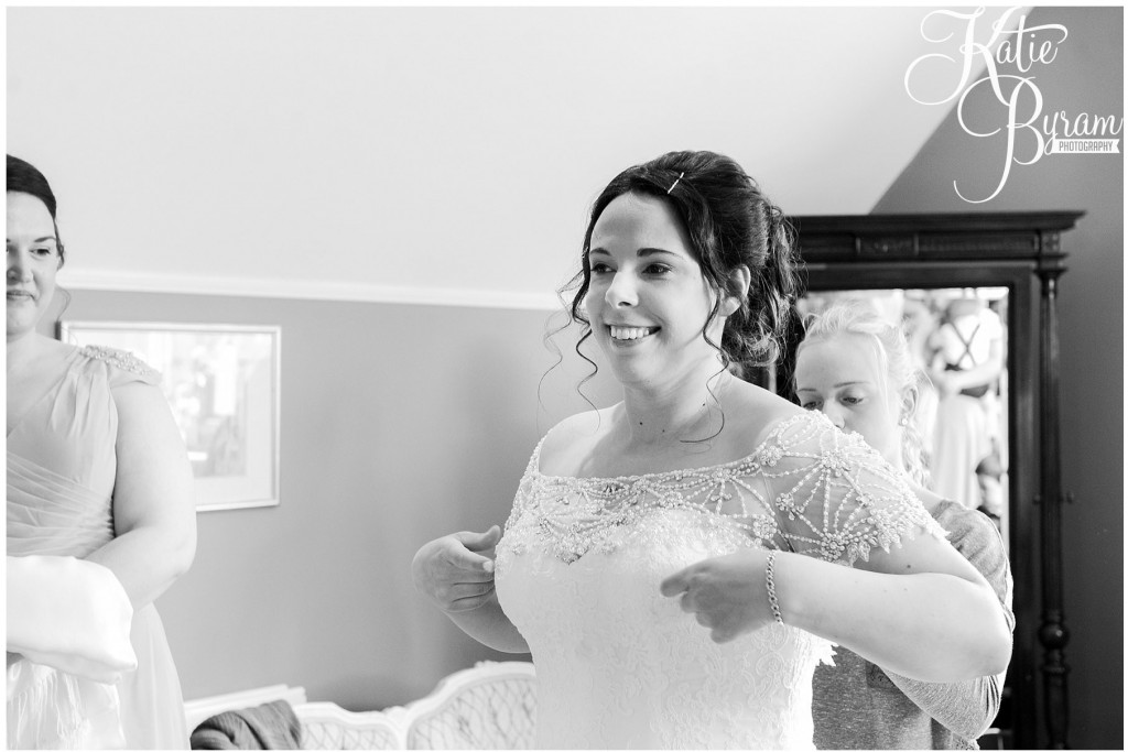 Emma & Phil’s Ellingham Hall Wedding Previews » Katie Byram Photography